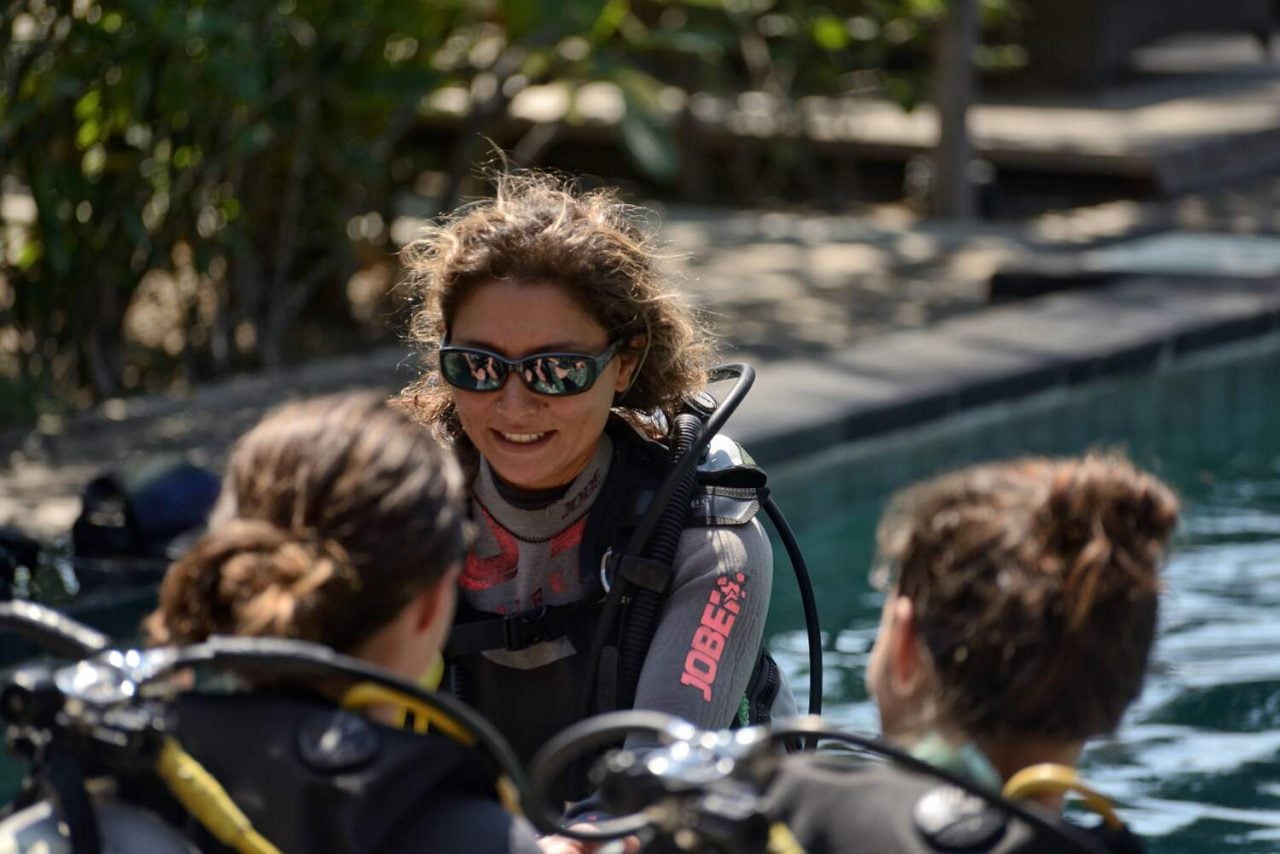 A Day in the life of a TDC Dive Instructor - Trawangan Dive