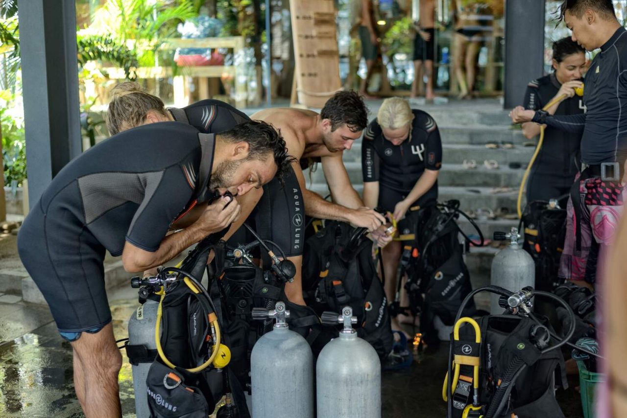 The best PADI Advanced Open Water Course - Gili Islands