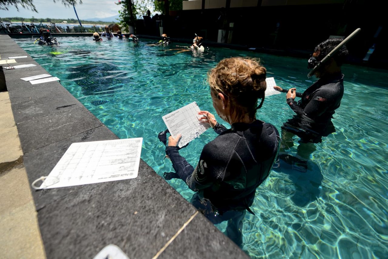 PADI Specialty Instructor Course - Gili Islands